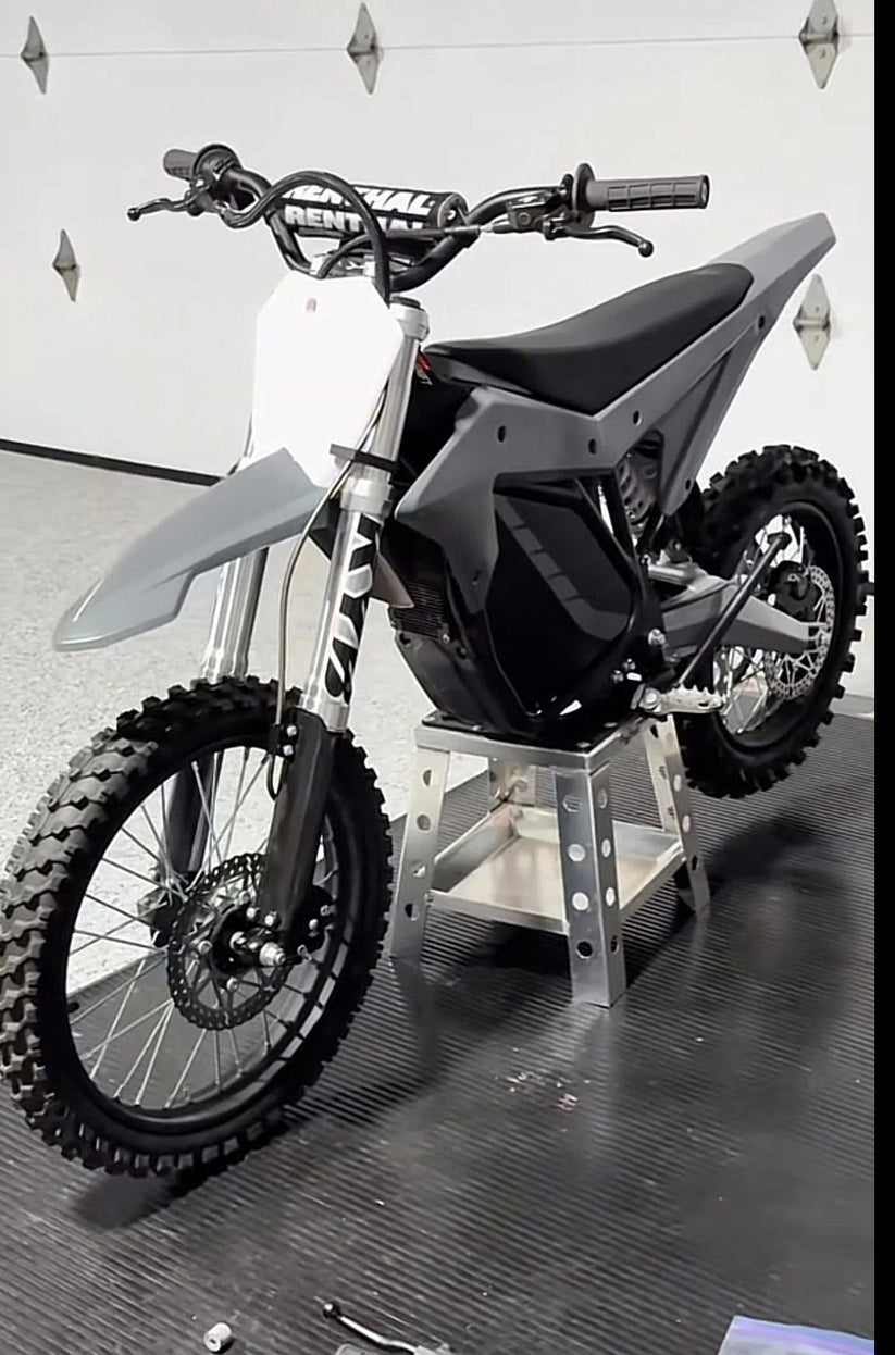 RTR Titanium Bolt Kit – LT Racing